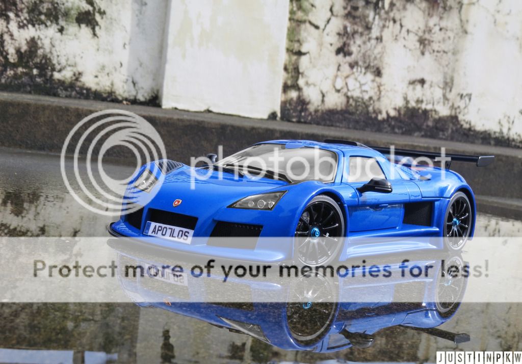 Gumpert Apollo S (Blue) | AUTOart + Outdoor Shots | DiecastXchange Forum